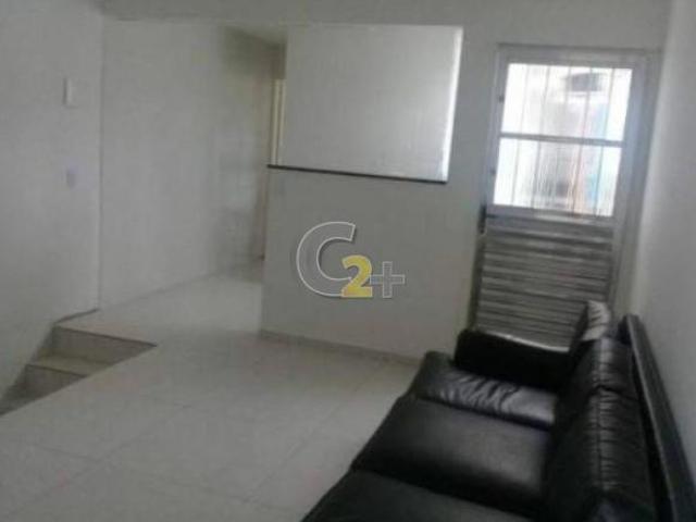 Casa a venda na Lapa, 60m2, 2 quartos e 3 vagas de garagem