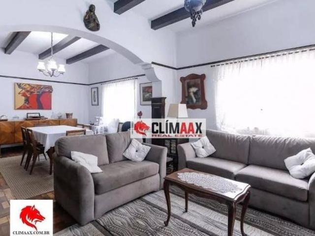 Casa à venda na Lapa com 184 m² construídos e 731 m² de terreno Zona Oeste SP