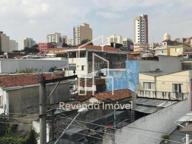 Casa à venda na Lapa com 80m² 2 dormitórios 1 banheiro