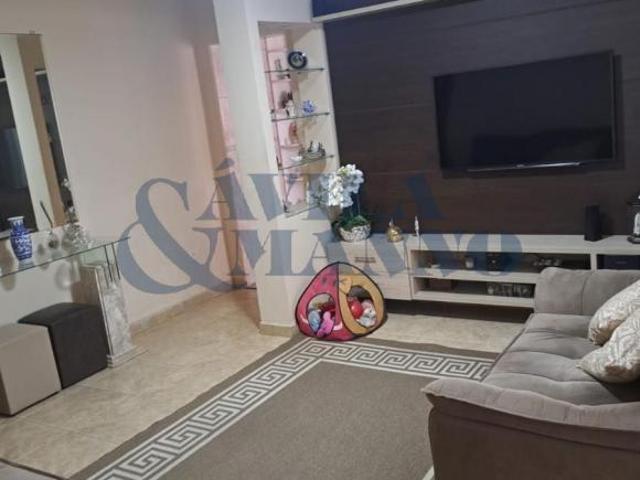 Casa à venda na Mooca, São Paulo SP: 4 quartos, 1 sala, 3 banheiros, 2 vagas de garagem, 201m² de ár
