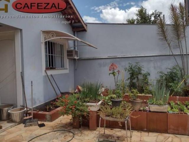 Casa à venda na Moradia do Sol