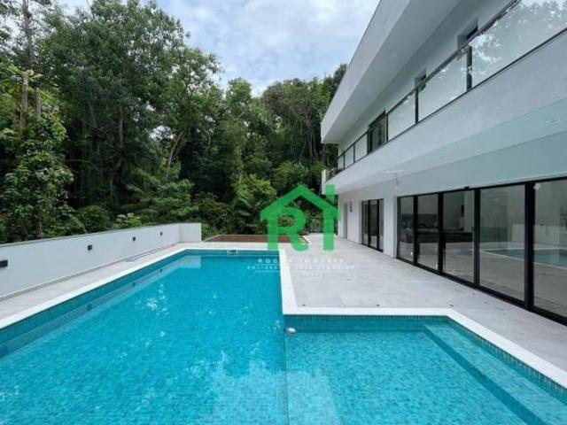 Casa à venda na Marina Guarujá | Rocha Imóveis Guarujá SP