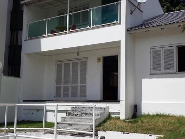 Casa a venda na Medianeira em Porto Alegre