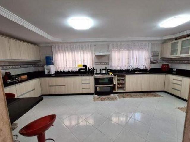 Casa à Venda na Nova Paulista – 5 Dormitórios, Suíte Master, Área Gourmet e 4 Vagas