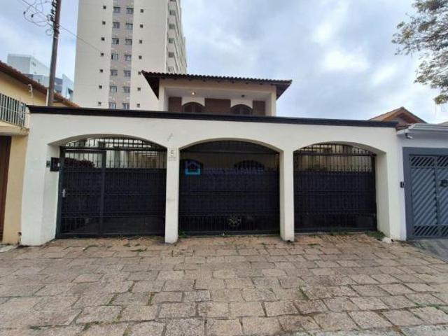 Casa à venda na Saúde com 04 dormitórios, 02 suítes e 03 vagas de garagem!