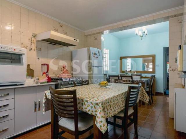 Casa á Venda na Saúde com 104m², 3 quartos, 2 vagas