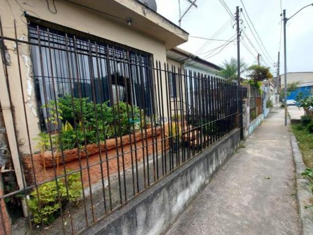 Casa á venda na Saúde com 2 quartos. sem vaga de garagem