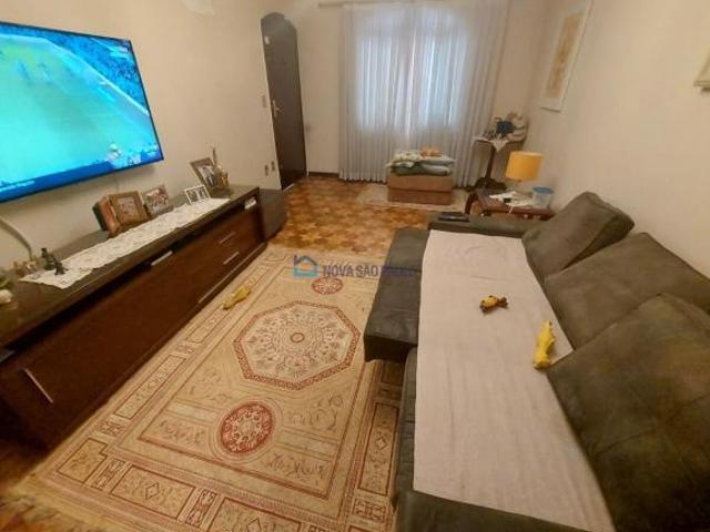 Casa à venda na Saúde com 3 quartos e 2 vagas de garagem