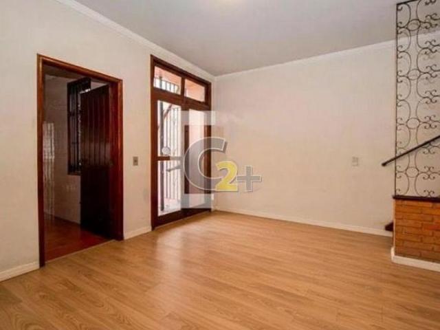 Casa à venda na Pompéia, 4 quartos, sendo 2 suítes e 2 vagas