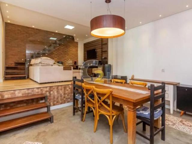 Casa á venda na Pompéia, 1 suite, 1 vaga de garagem