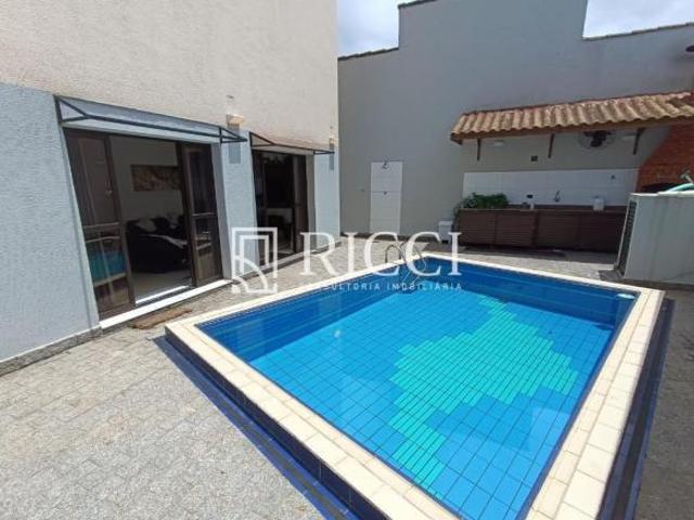Casa à venda na Ponta da Praia em Santos com 3 quartos