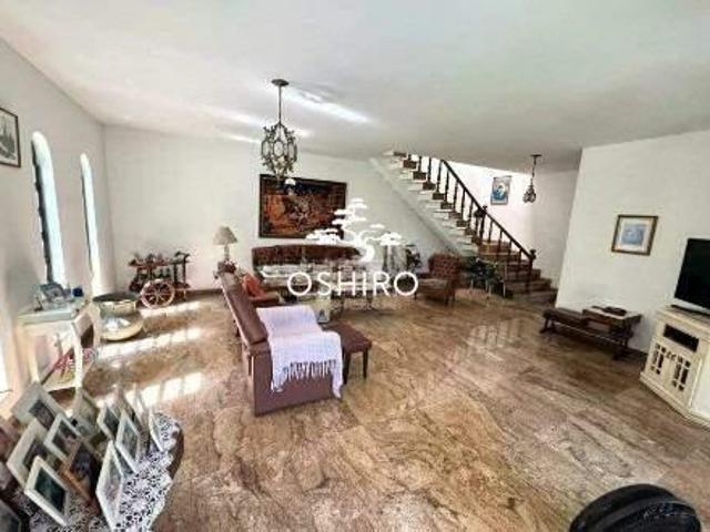 Casa à venda na Ponta da Praia em Santos