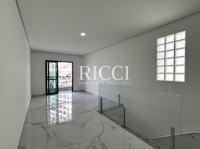 Casa à venda na Ponta da Praia, Santos SP: 3 quartos, 1 suíte, 2 salas, 3 banheiros, 1 vaga, 110m²
