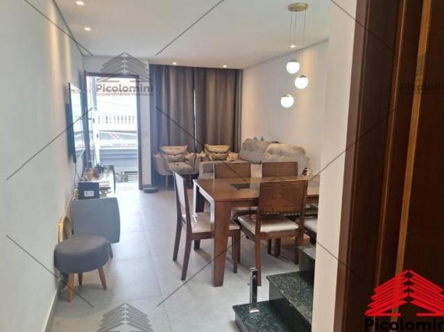 Casa à Venda na Penha, São Paulo SP: 3 Quartos, 1 Suíte, 2 Banheiros, 4 Vagas de Garagem, 150m² de Á