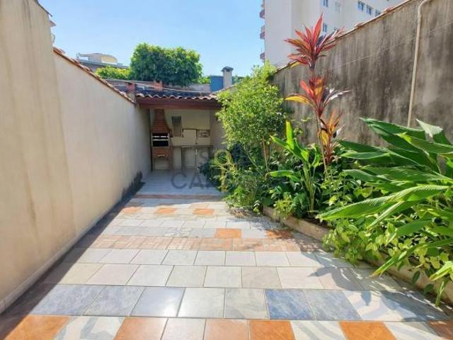 Casa a venda na Prainha a 100m da avenida e 500m da praia Caraguatatuba