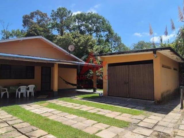 CASA À VENDA NA PRAIA DO ESTALEIRO UBATUMIRIM EM UBATUBA/SP