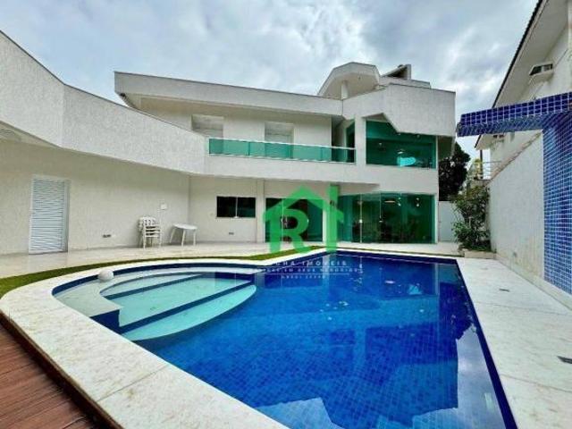 Casa à venda na praia do Pernambuco, 5 Suítes, 4 Vagas, Guarujá SP