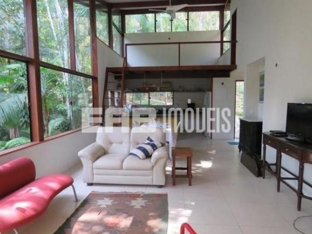Casa à venda na Praia do Prumirim, Ubatuba