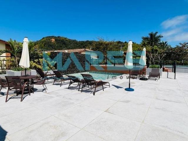 Casa à venda na praia da Baleia