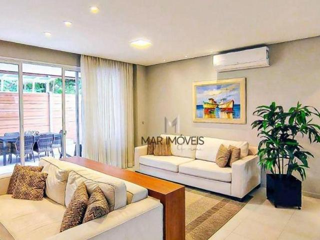 Casa à venda na Praia da Enseada em Guarujá | Mar Imóveis Prime