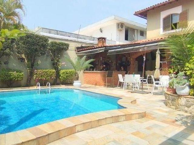 Casa à venda na Praia da Enseada Guarujá/SP