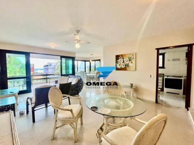 Casa à venda na Praia da Enseada no Guarujá | Omega Imóveis