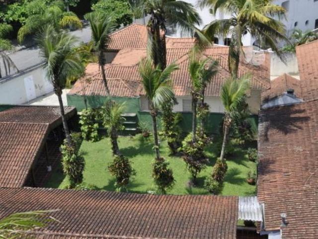 Casa A VENDA na praia da Enseada, região da Brunella cidade do Guarujá