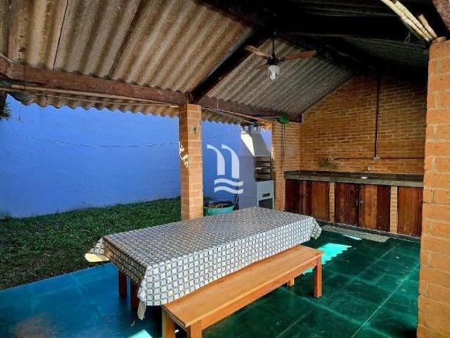 Casa à venda na Praia da Maranduba