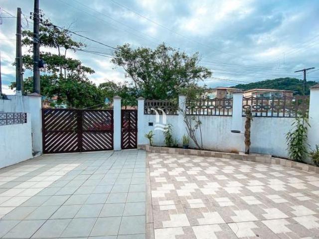 Casa à venda na Praia da Maranduba