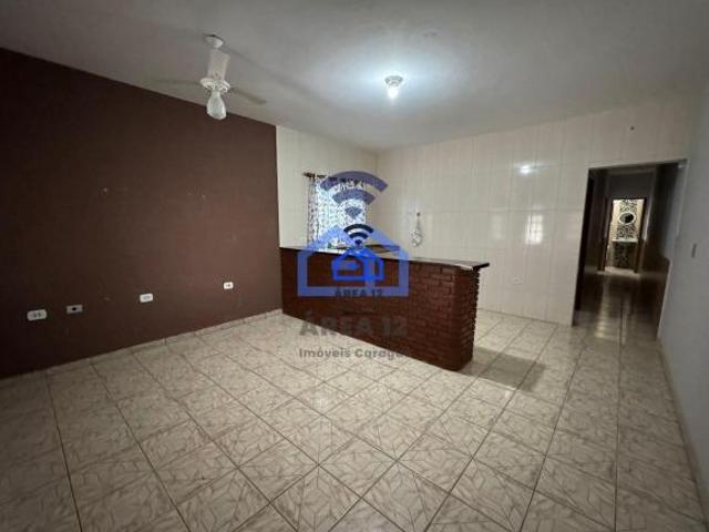 Casa à Venda na Praia das Palmeiras – Caraguatatuba/SP