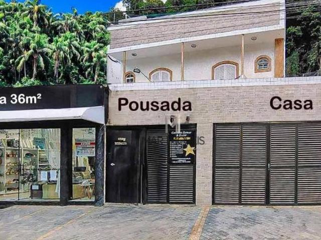 Casa à venda na Praia das Pitangueiras em Guarujá | Mar Imóveis Prime