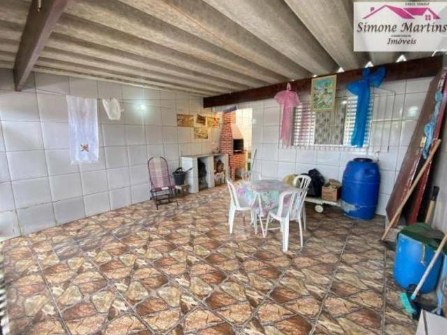 CASA À VENDA NA PRAIA DE MONGAGUÁ