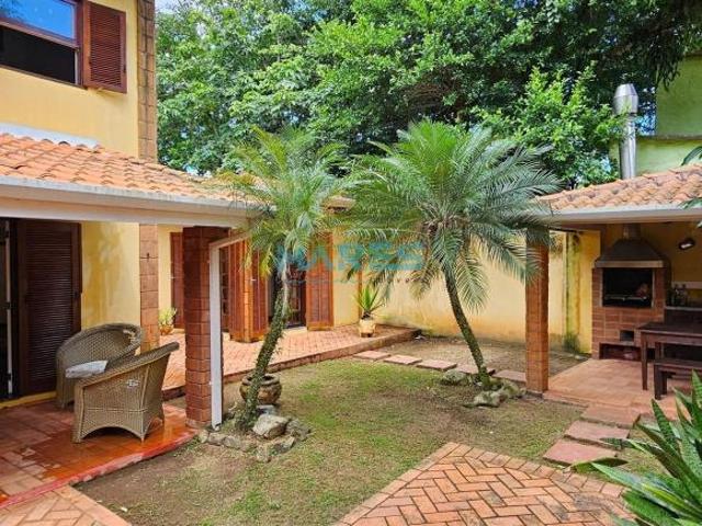 Casa a venda na praia de Paúba