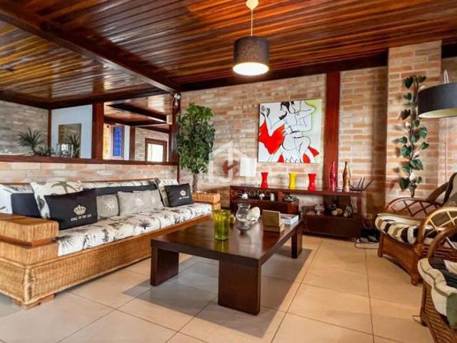 Casa à venda na Praia Dura