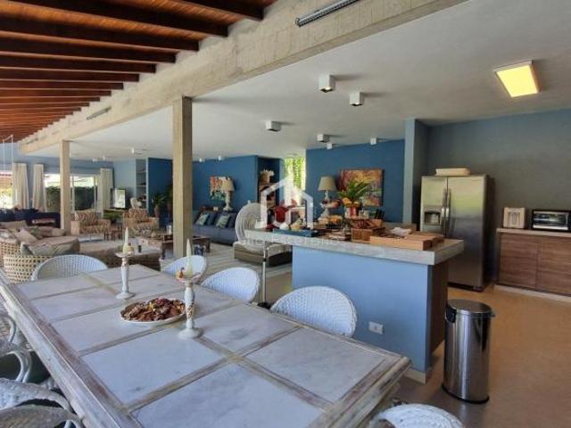 Casa à venda na Praia Dura