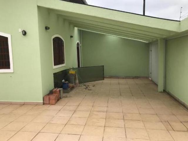 CASA A VENDA NA PRAIA EM ITANHAÉM
