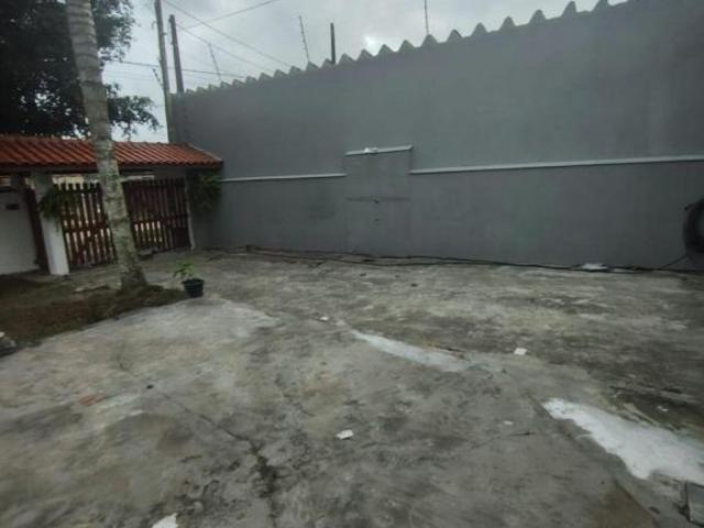 CASA A VENDA NA PRAIA EM ITANHAÉM