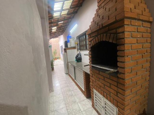 CASA A VENDA NA PRAIA EM ITANHAÉM/SP