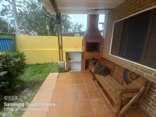 CASA A VENDA NA PRAIA EM ITANHAÉM/SP