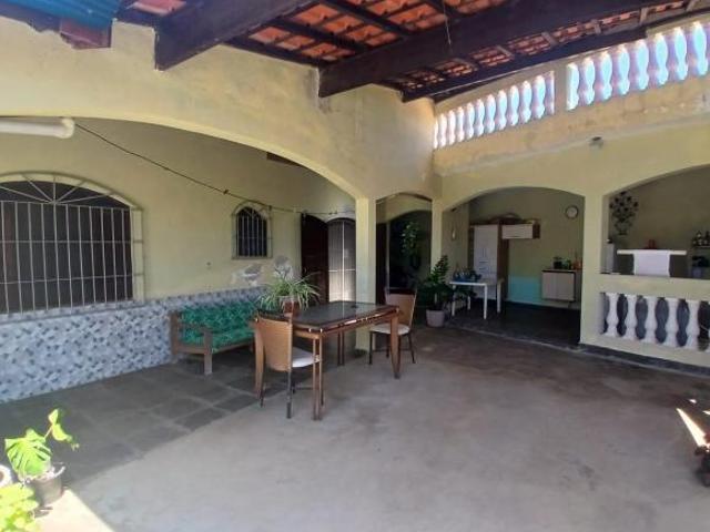CASA A VENDA NA PRAIA EM ITANHAÉM/SP
