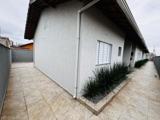 CASA A VENDA NA PRAIA EM ITANHAÉM/SP