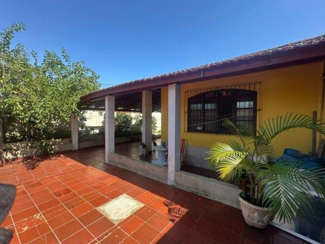 CASA A VENDA NA PRAIA EM ITANHAÉM/SP
