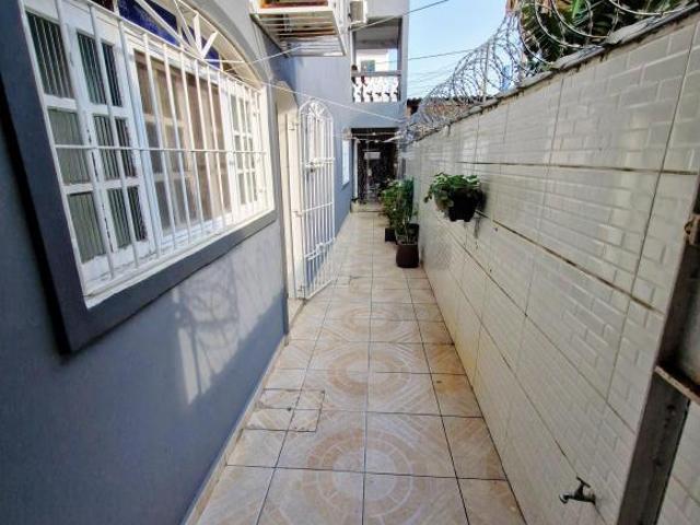 CASA A VENDA NA PRAIA EM ITANHAÉM/SP