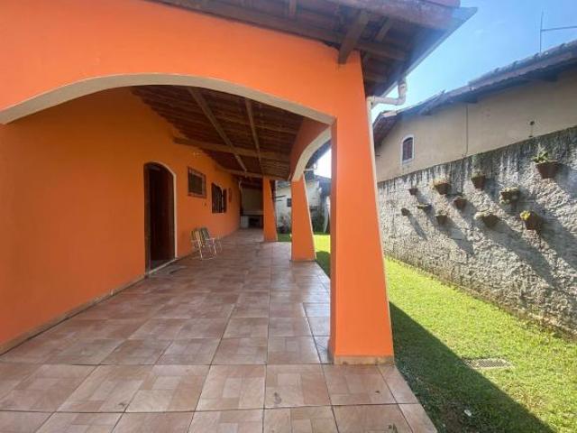 CASA A VENDA NA PRAIA EM ITANHAÉM/SP