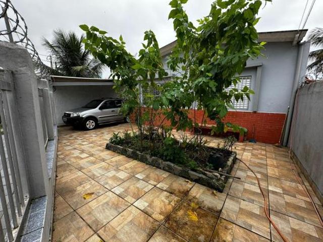 CASA A VENDA NA PRAIA EM ITANHAÉM/SP