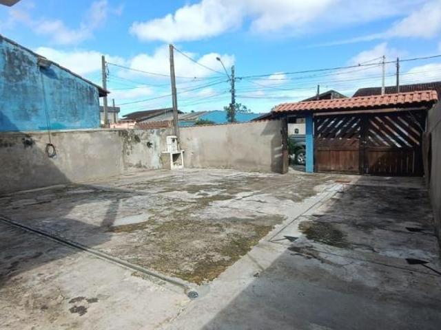 CASA A VENDA NA PRAIA EM ITANHAÉM/SP