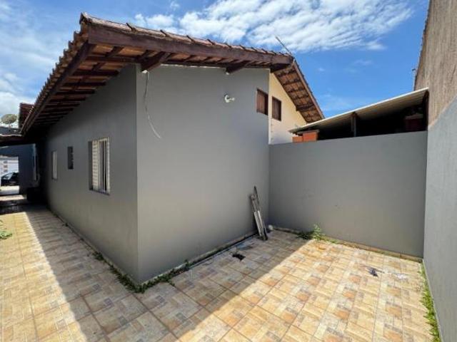 CASA A VENDA NA PRAIA EM ITANHAÉM/SP