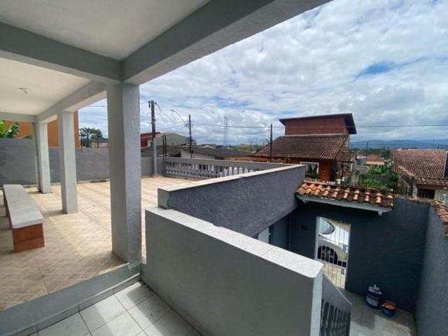 CASA A VENDA NA PRAIA EM ITANHAÉM/SP