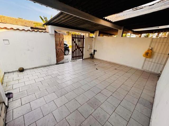 CASA A VENDA NA PRAIA EM ITANHAÉM/SP