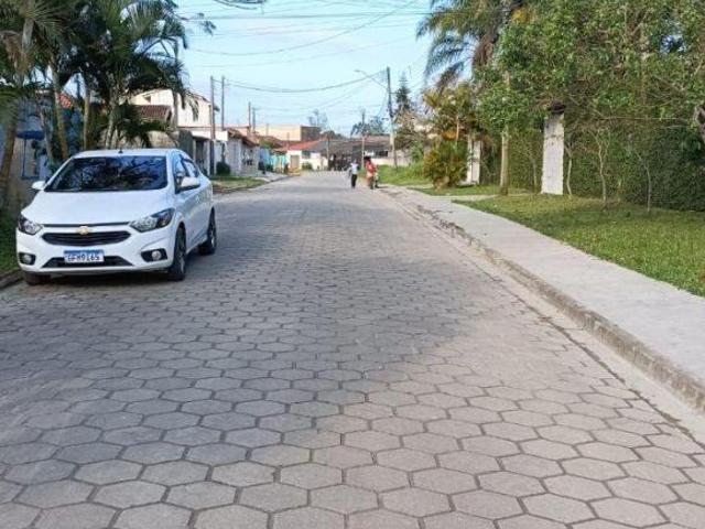 CASA A VENDA NA PRAIA EM ITANHAÉM/SP
